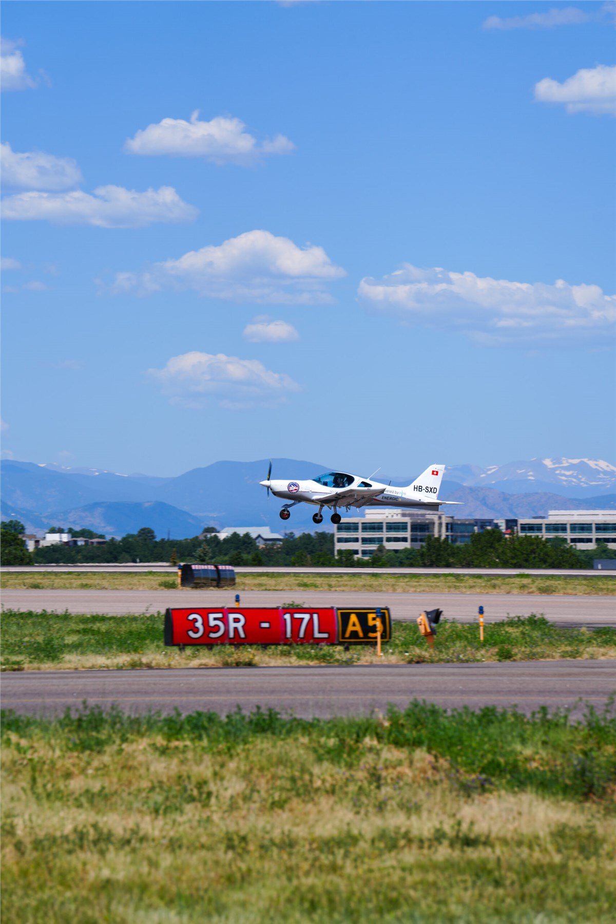 H55 Demos High-Density Altitude Electric Flight in Colorado, Showcasing ...